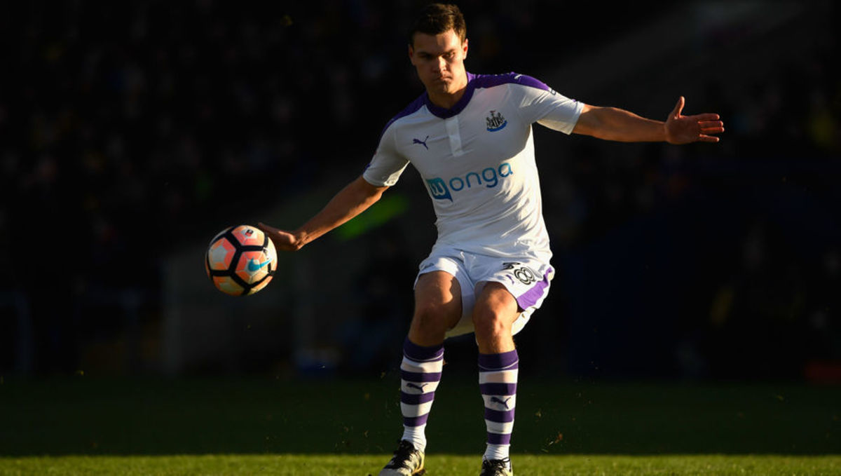 Newcastle United Defender to Leave Club After Six Injury-Hit Years ...