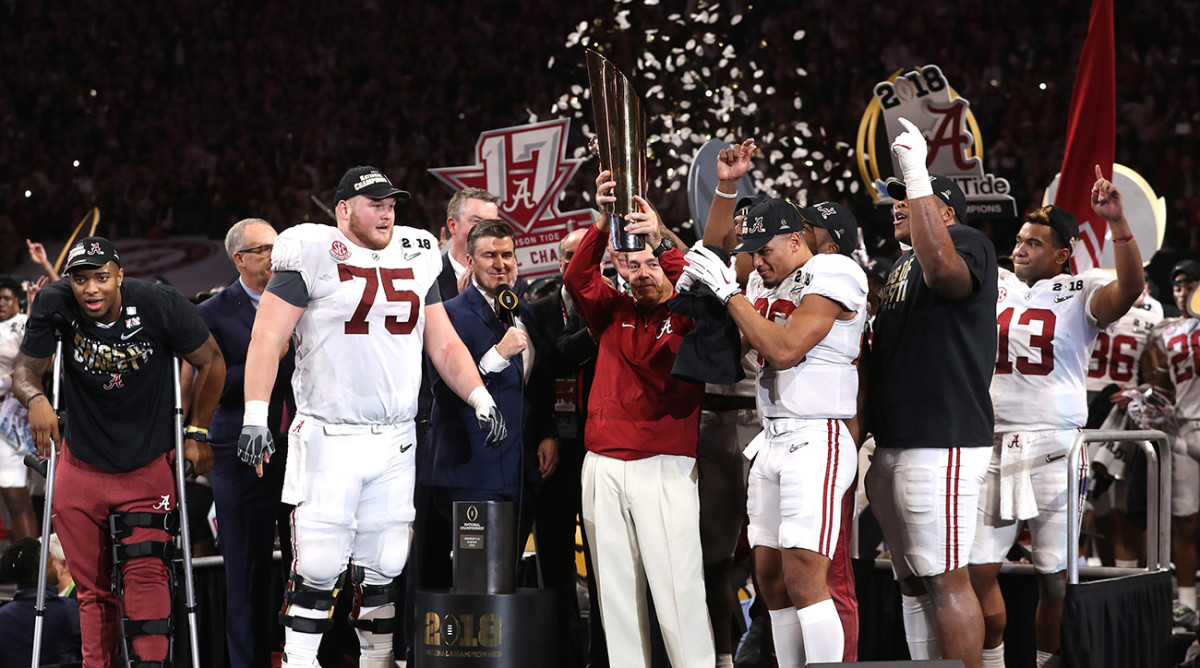 Alabama football: Crimson favored to win 2018 title - Sports Illustrated