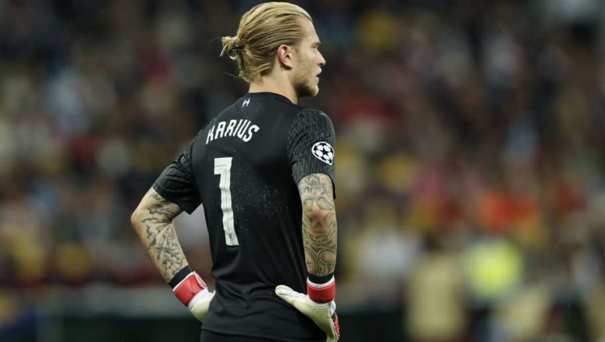 Liverpool Fans Furious as Loris Karius Makes Another Huge Mistake in ...