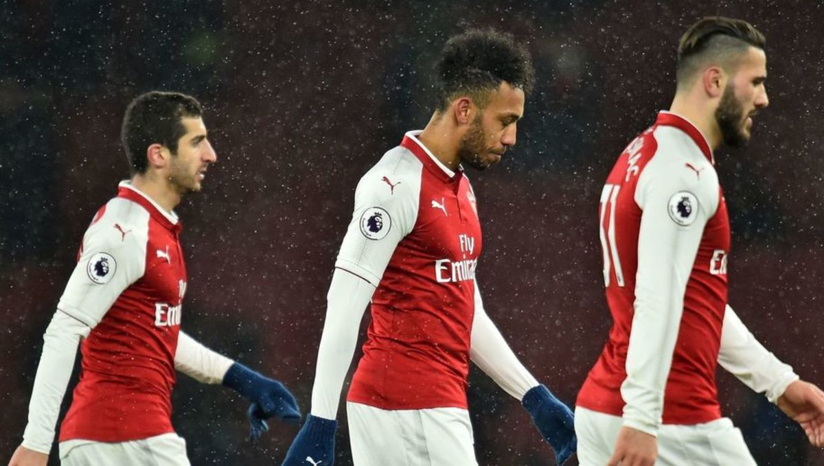 Arsenal Star 'on the Brink of Tears' During Team Meeting Held Without ...