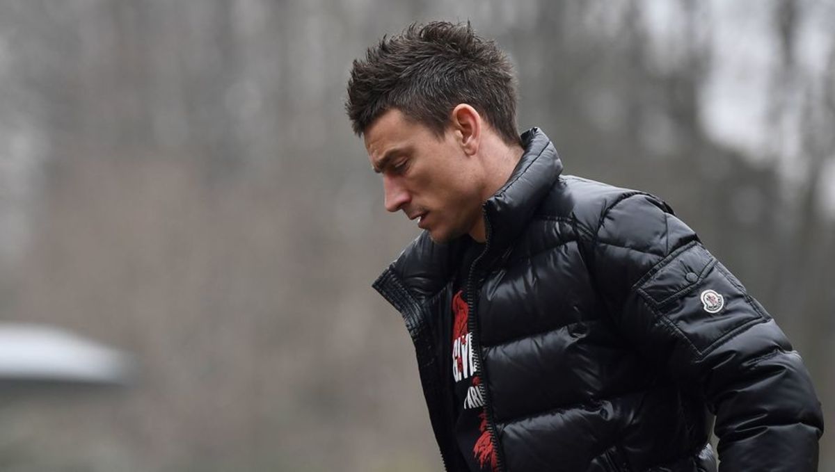 French Defender Outlines His Plans to Follow in the Footsteps of ...