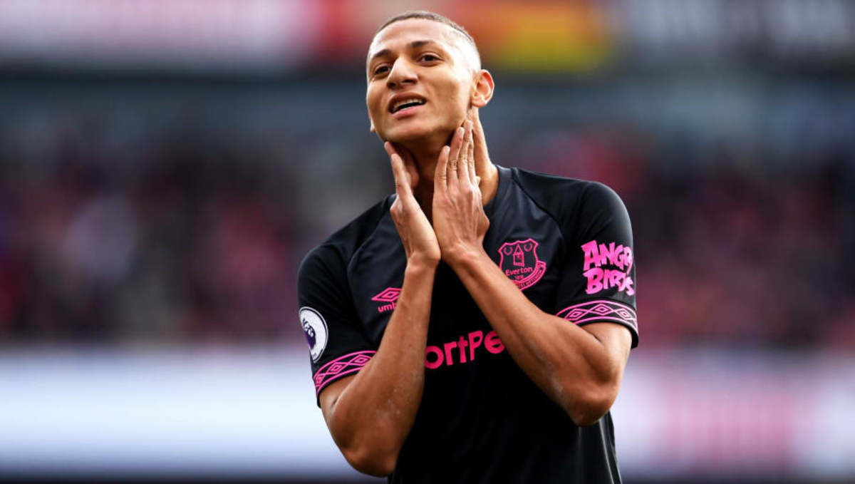 Everton Star Richarlison Reveals Journey From 'Drugs & Guns' to ...