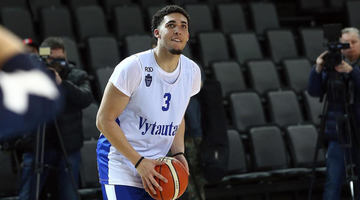 LiAngelo Ball to work out for Golden State Warriors - Sports Illustrated