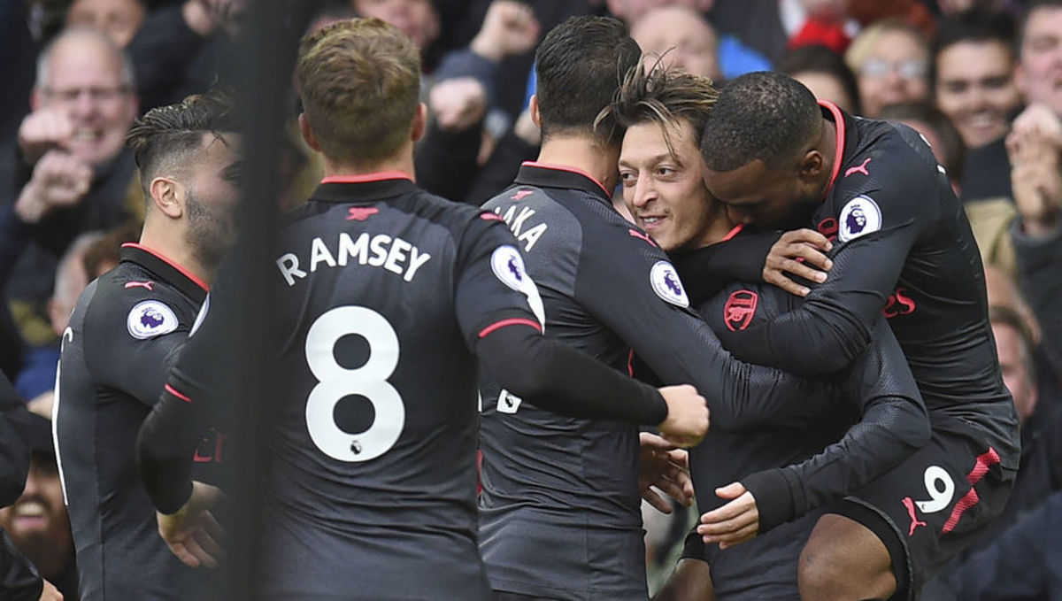 PHOTOS: Leaked 2018/19 Arsenal Third Kit Reveals Shocking Colour ...