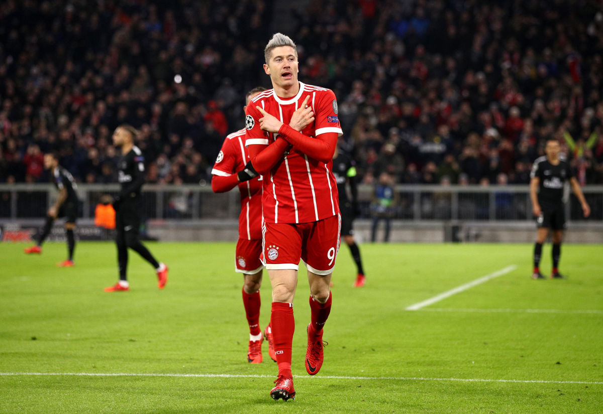 Bayern Munich Striker 'Overwhelmingly Voted' as Hinrunde Star By ...