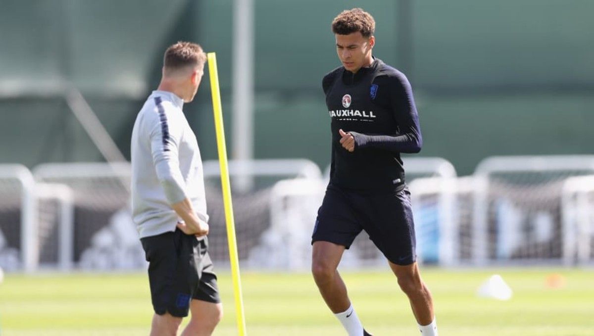 Injured England Midfielder Dele Alli Returns to Training Ahead of ...