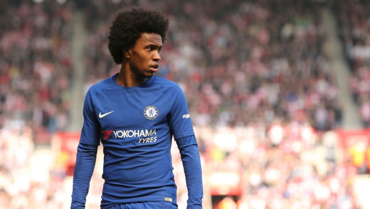 Decision Time: 3 Pros and 3 Cons of Chelsea Selling Willian This Summer ...