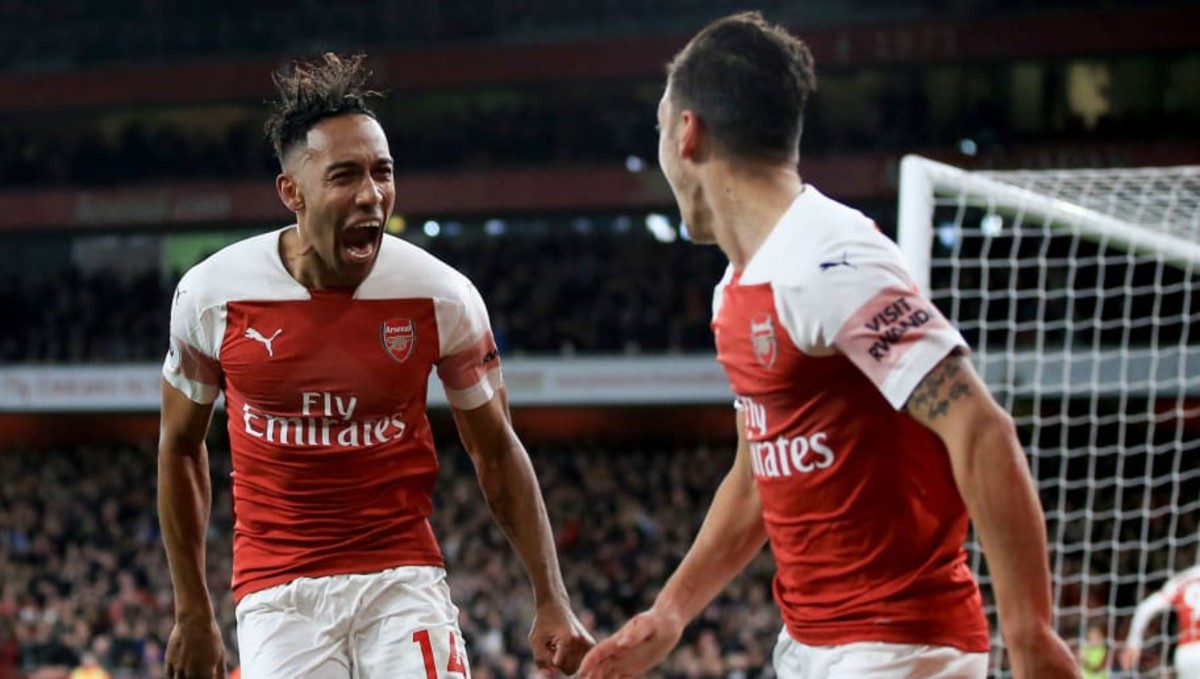 Arsenal to Remind Players of 'Responsibilities' After Video of Nitrous ...