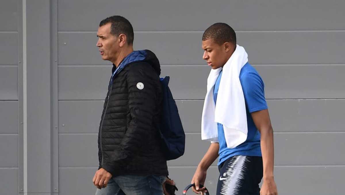 'Nothing Serious': French Star Kylian Mbappé Gives Fans Update Following Injury Scare - Sports ...