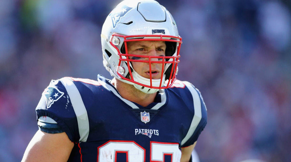 Rob Gronkowski injury news: All-Pro TE inactive at Bears - Sports ...