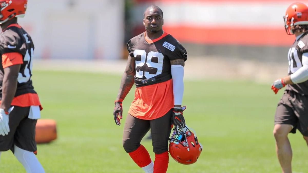 Duke Johnson: Browns RB Agrees to Contract Extension - Sports Illustrated