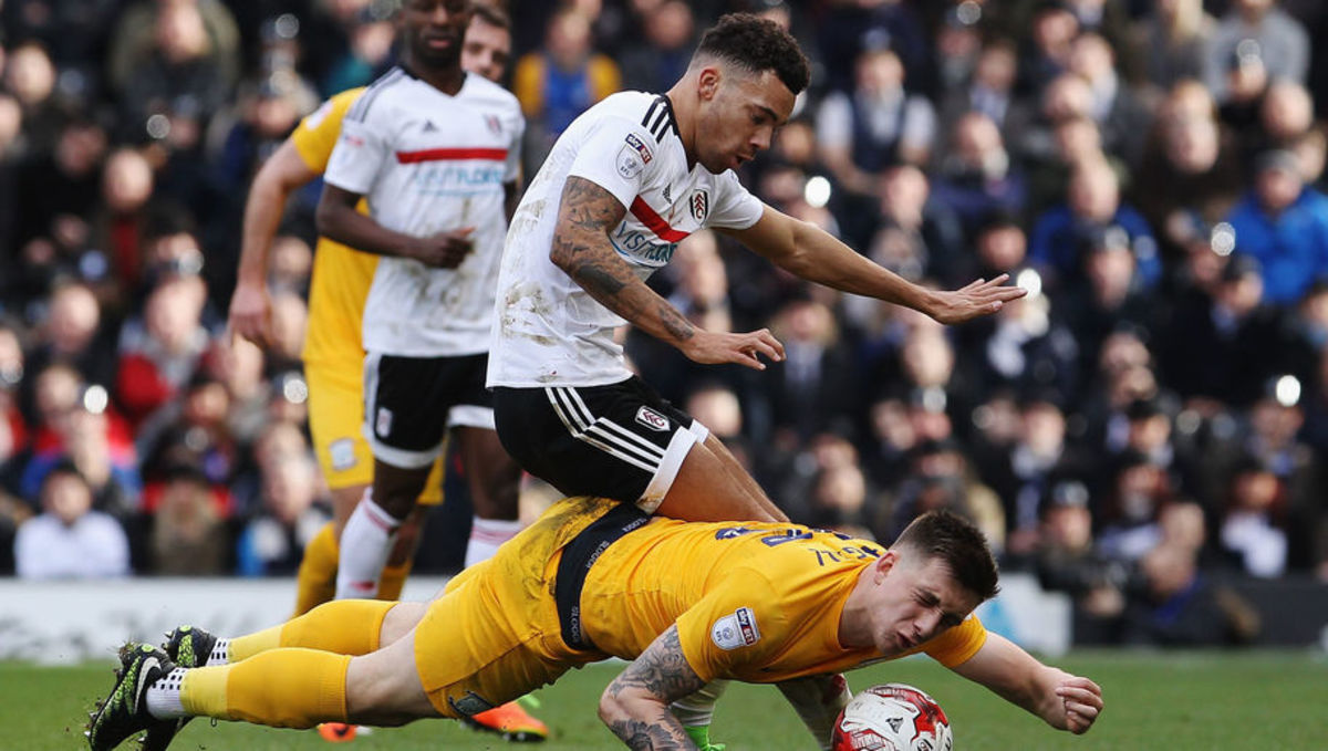 West Ham Set to Sign English Right-Back on a Free Transfer - Sports ...