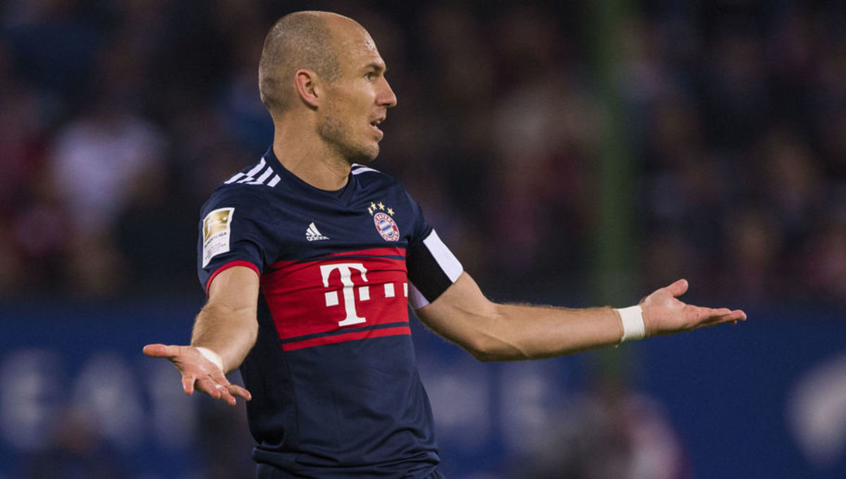 Arjen Robben 'Relaxed' Over Future Despite Running Down Bayern Munich ...
