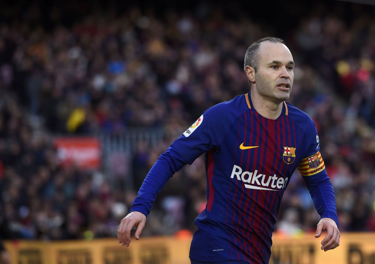 Barcelona's Andres Iniesta Back Running in Training Ahead of Champions ...