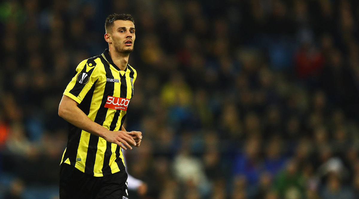 Matt Miazga: Chelsea loans USMNT's Matt Miazga to Nantes - Sports ...