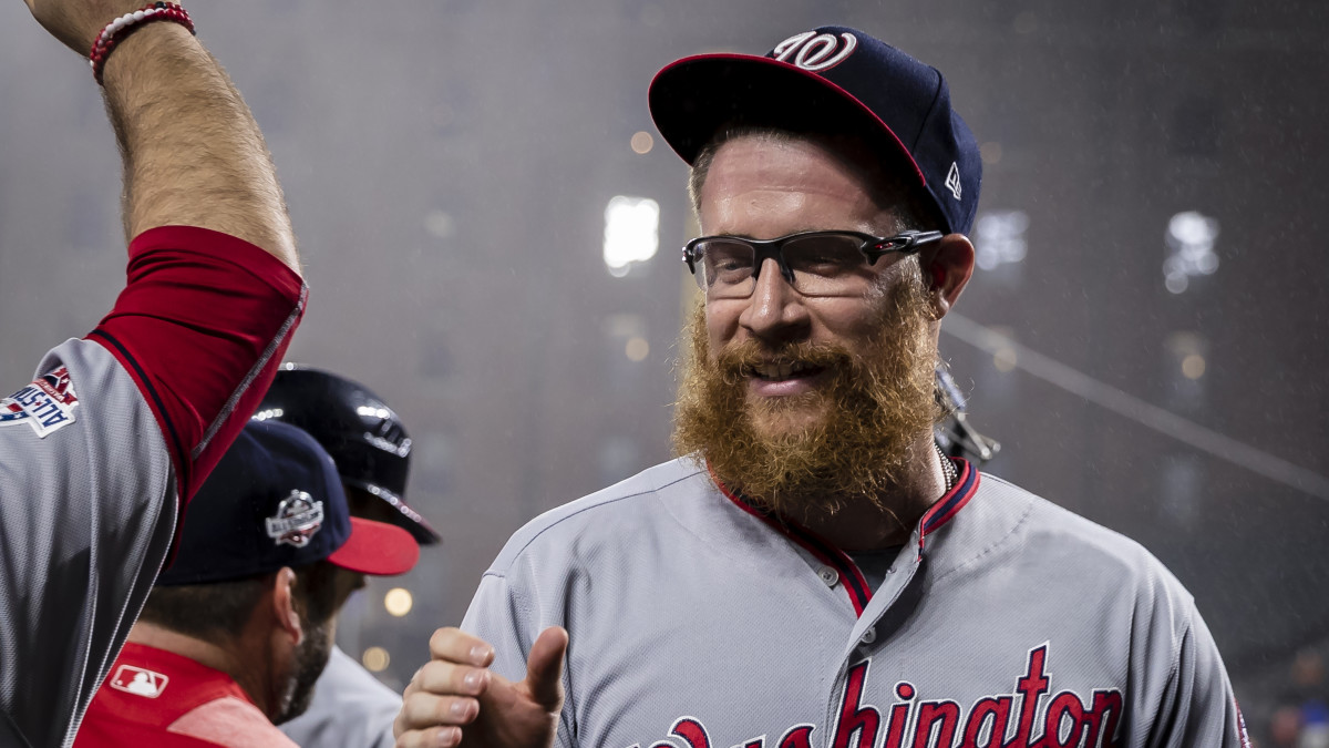 Sean Doolittle: Nationals pitcher has charity bat-flip idea - Sports ...