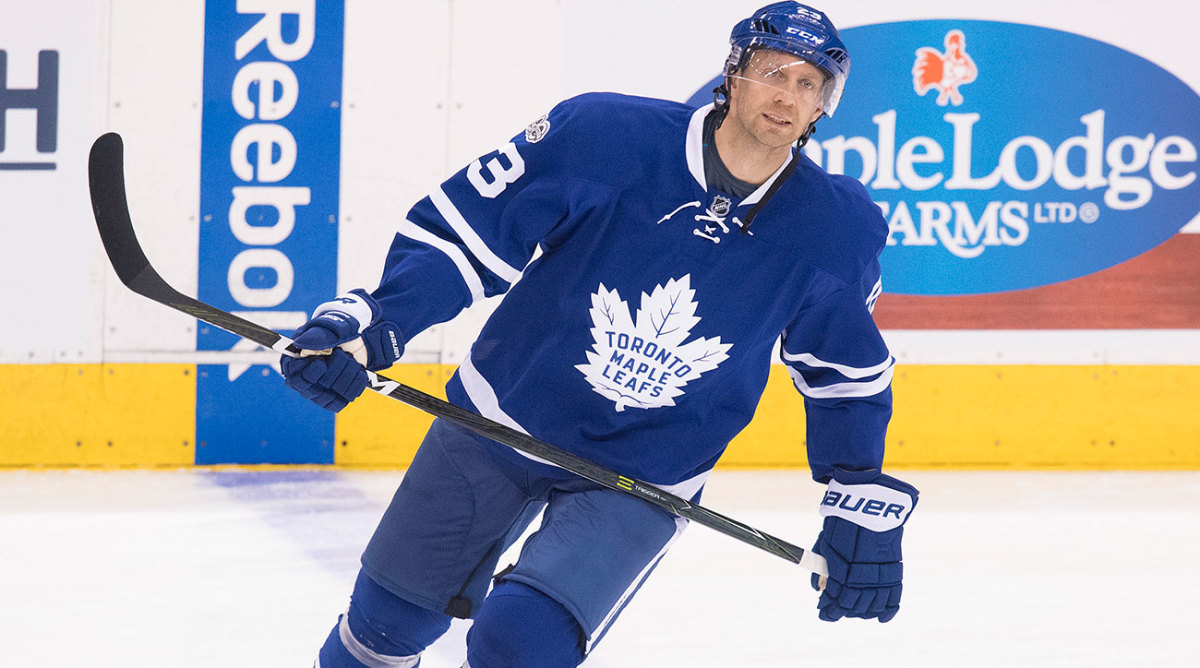 Leafs trade Eric Fehr to Sharks for 2020 draft pick - Sports Illustrated