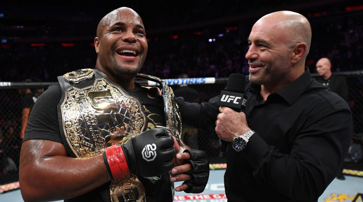 Daniel Cormier relinquishes UFC light heavyweight title before UFC 232 ...
