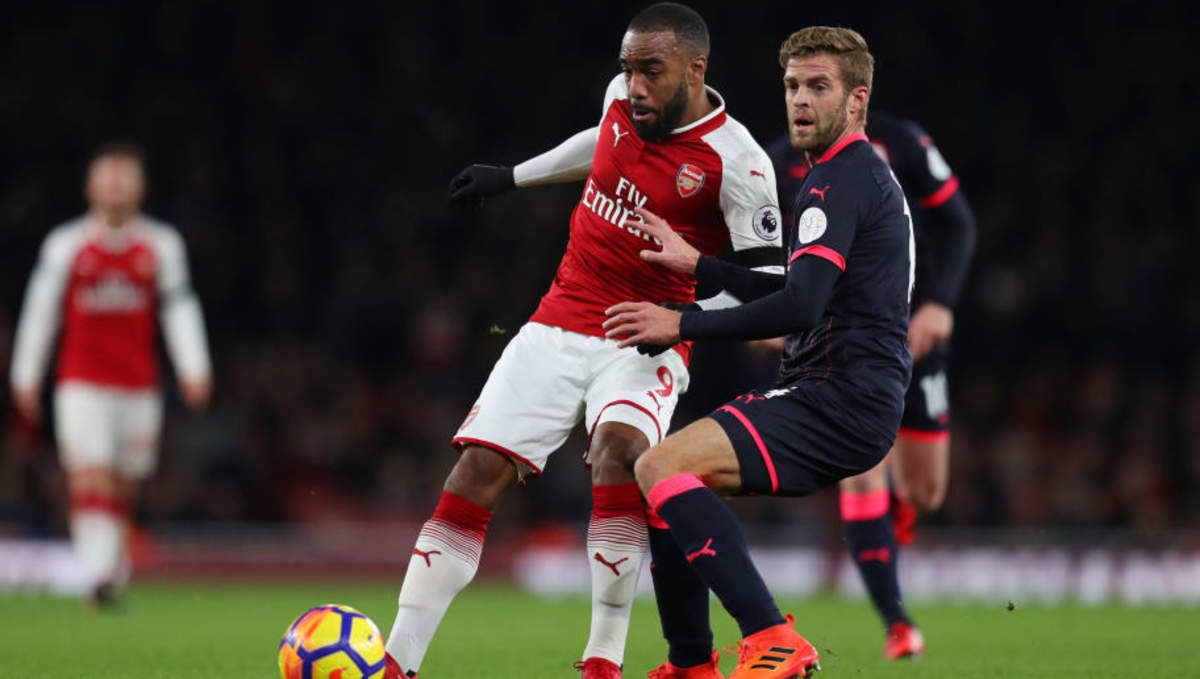 Huddersfield Town vs Arsenal Preview: Classic Encounter, Key Battles ...