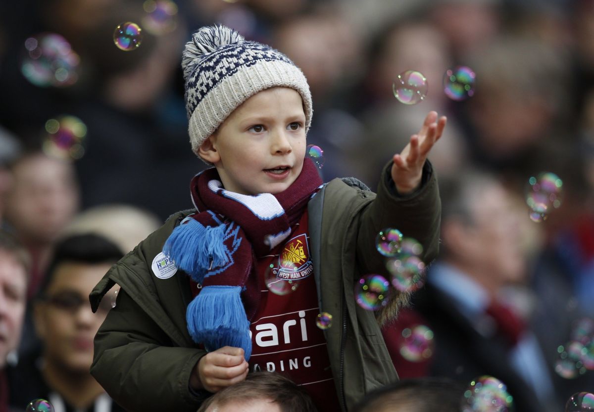 7 of the Best Fan Rituals Around the World - Sports Illustrated