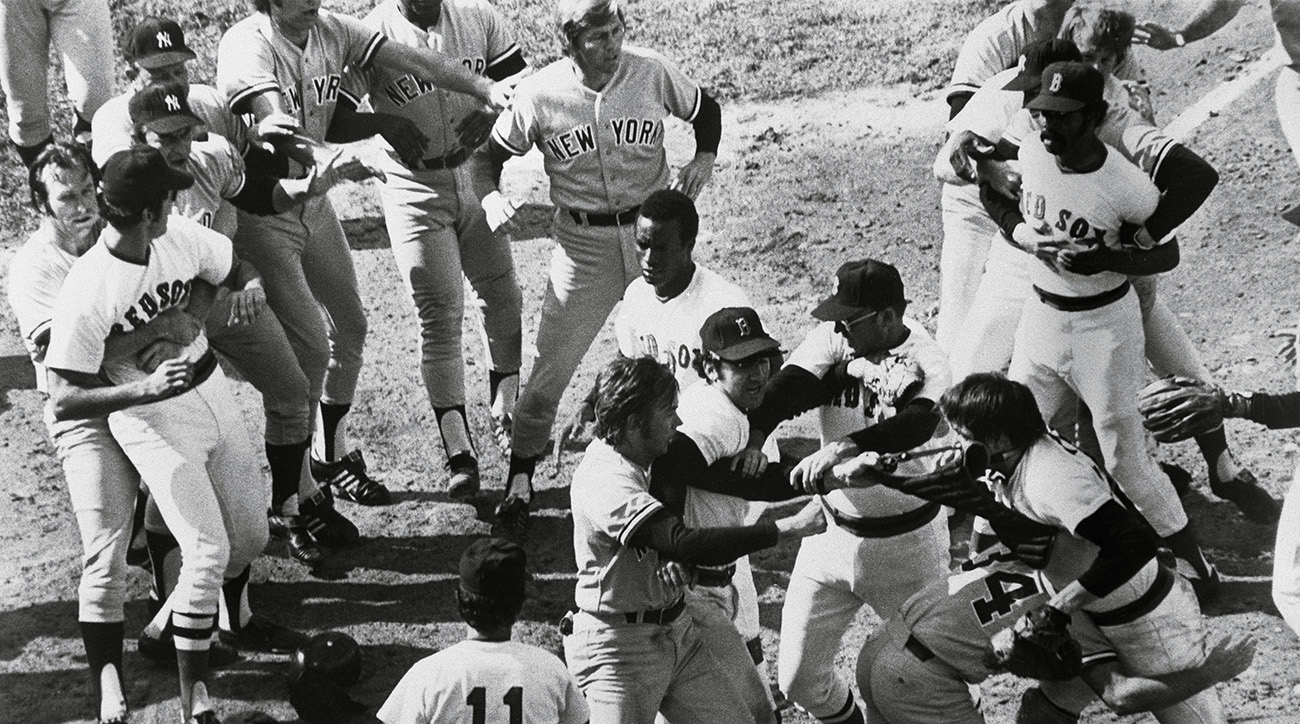 Fisk–Munson 1973 fight: Sox, Yankees players recount Boston brawl ...