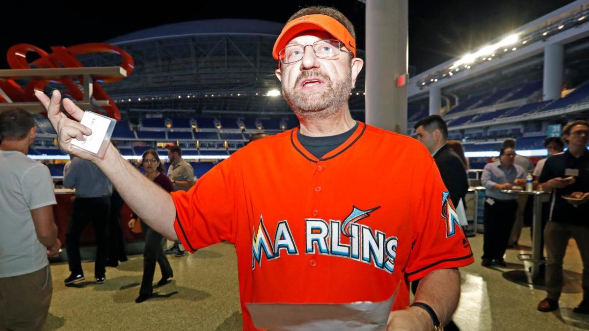 Marlins Man Declares Himself a Free Agent - Sports Illustrated