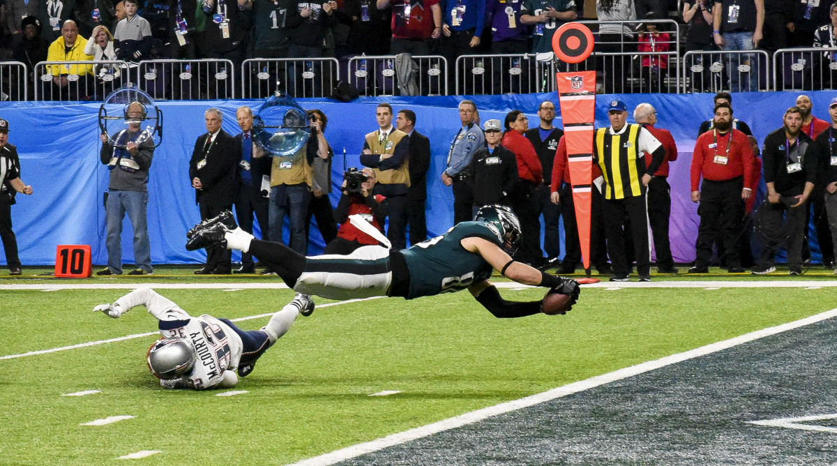 NFL catch rule: Owners vote unanimously to make changes - Sports ...