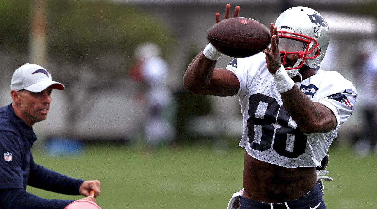 Patriots release Kenny Britt: wide receiver depth chart after cut ...