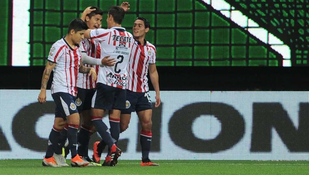 POR FIN | ¡Chivas consiguió vencer en casa 10 meses después! - Sports ...