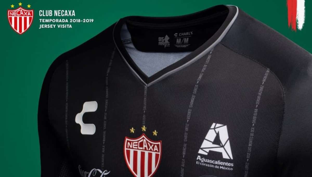 FABULOSO | El detalle del jersey del Necaxa con sus leyendas históricas ...