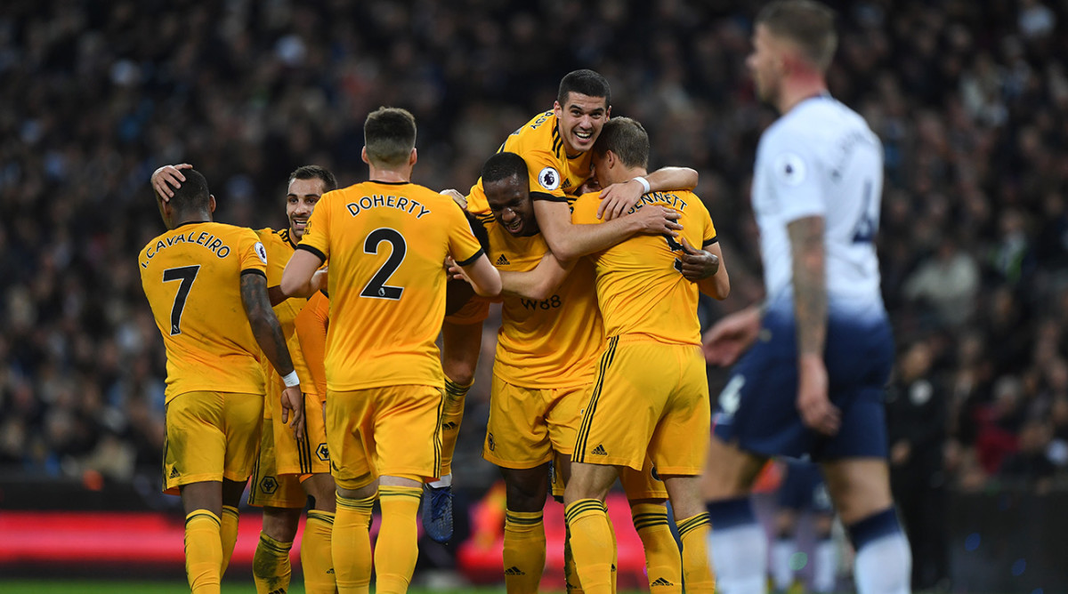 Wolves stun Tottenham with late goals, halts Spurs' title challenge ...