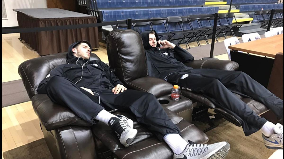 St. Louis basketball team bus stolen after loss - Sports Illustrated