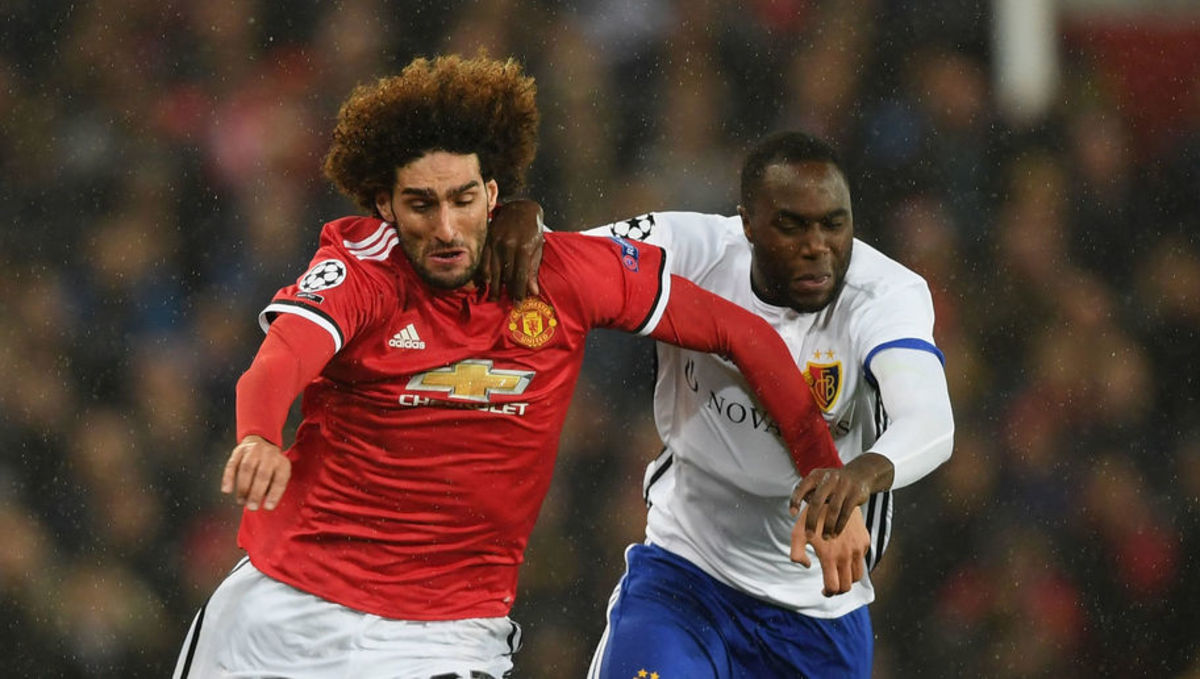 Marouane Fellaini Man Utd Future Up in the Air as Contract Talks ...