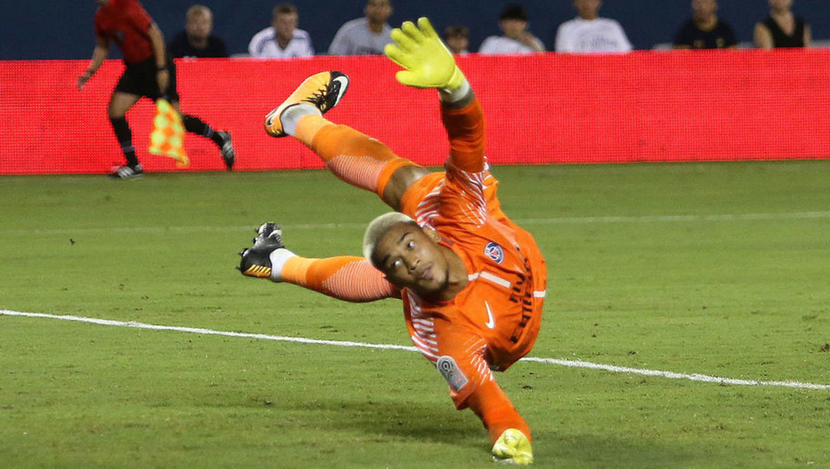 Newcastle and Palace Monitor Situation of PSG Goalkeeper With the Aim ...