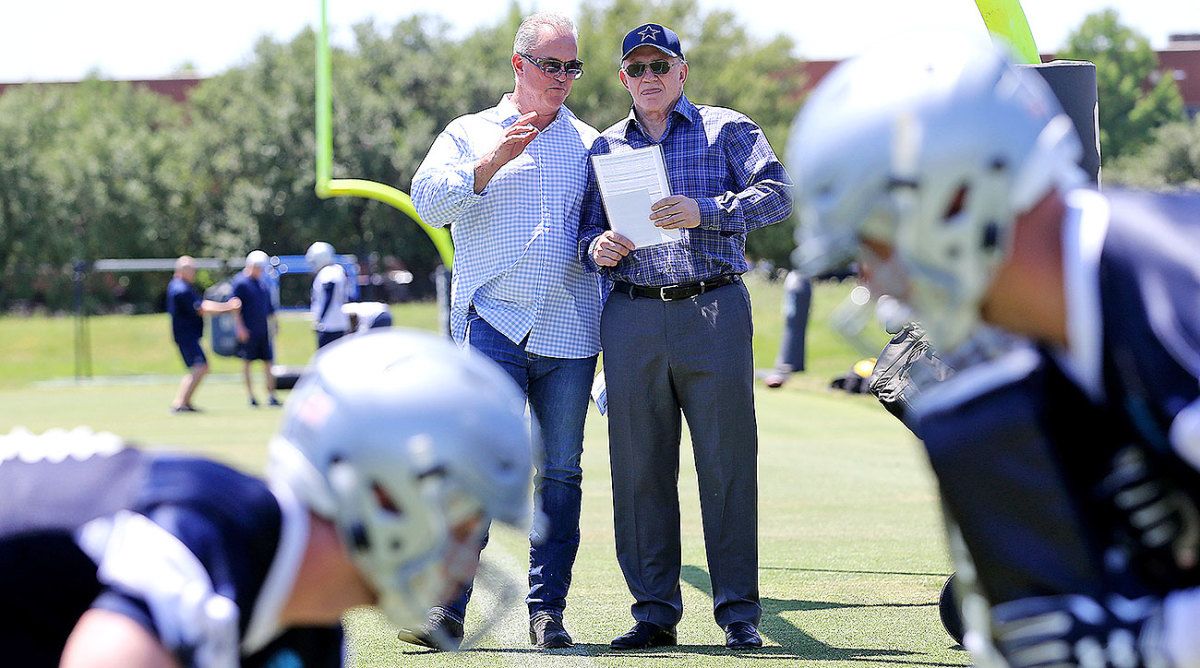 Stephen Jones following in shadow cast by father Jerry - Sports Illustrated