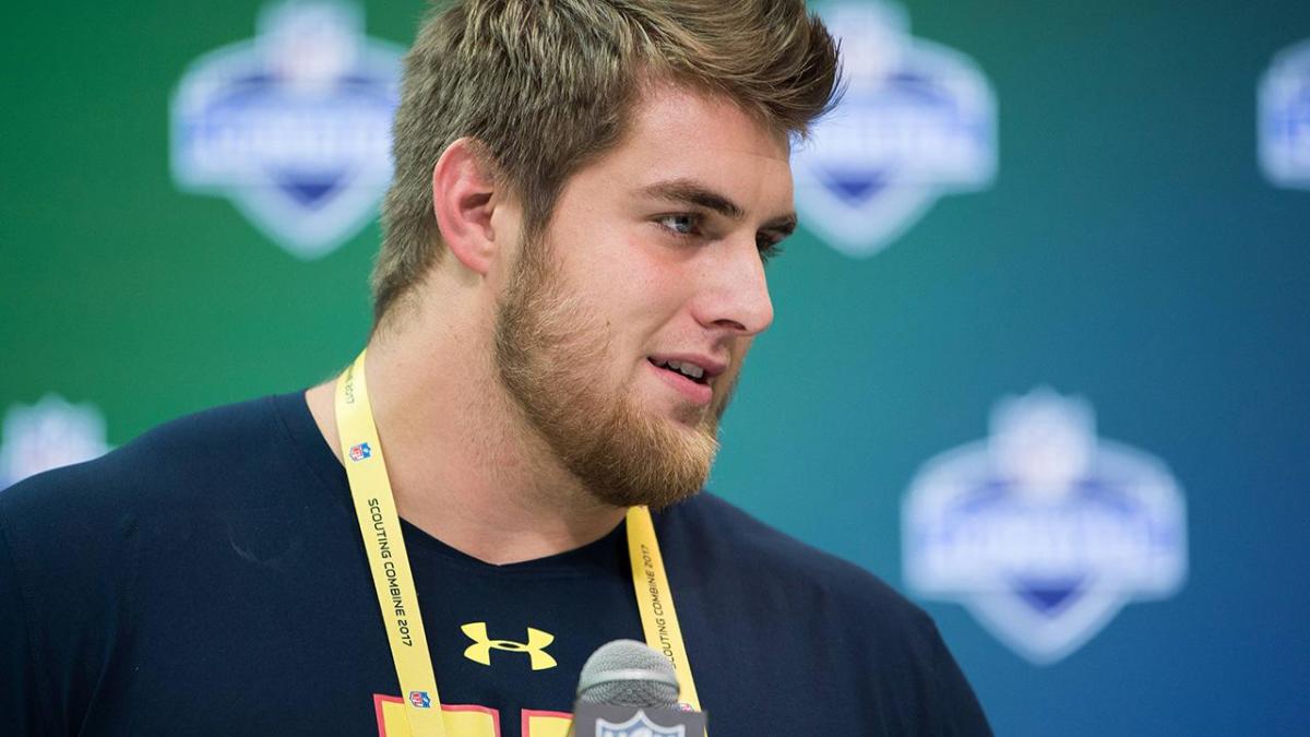 Chargers Rookie Forrest Lamp Tears ACL, Expected to Miss 2017 Season ...