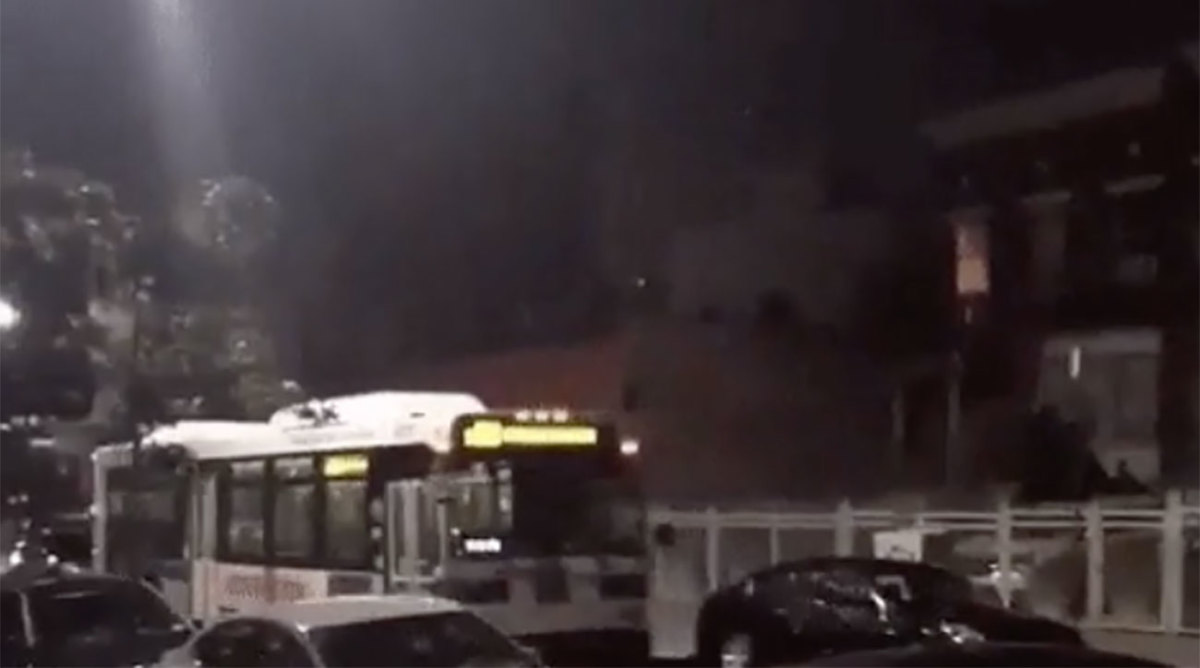 New York City bus out-of-control flying backwards without driver (video ...