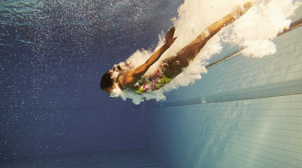 Swimming pool workouts: Athlete exercises, circuits - Sports Illustrated