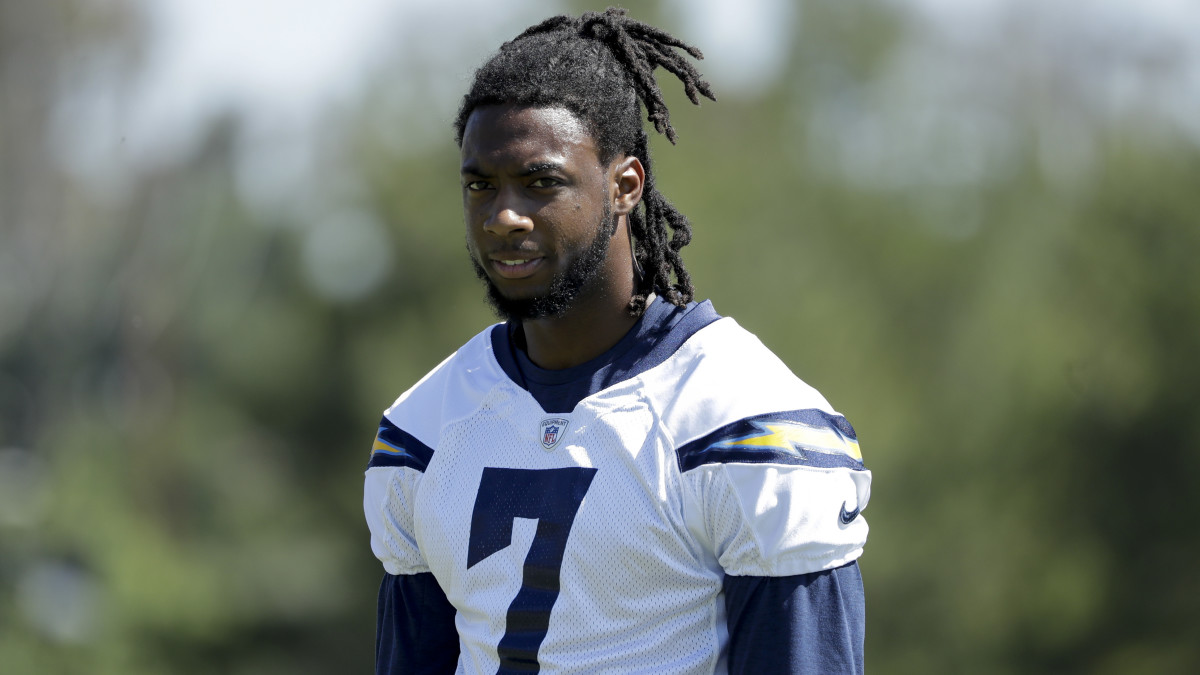 Chargers wish Mike Williams happy birthday on wrong day - Sports ...