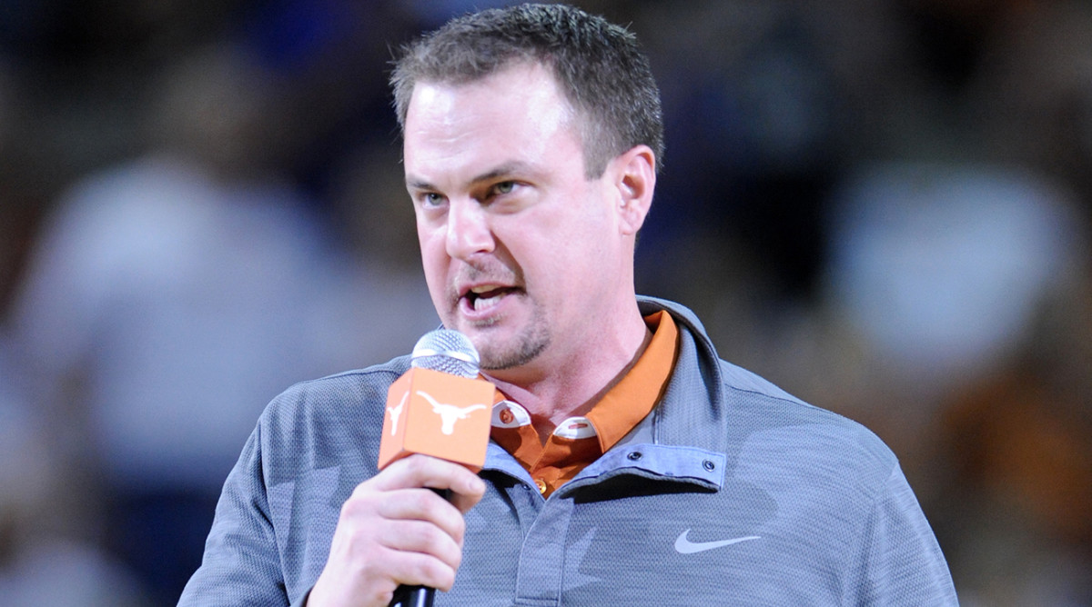 Texas football: Tom Herman's tweets reveal priorities - Sports Illustrated