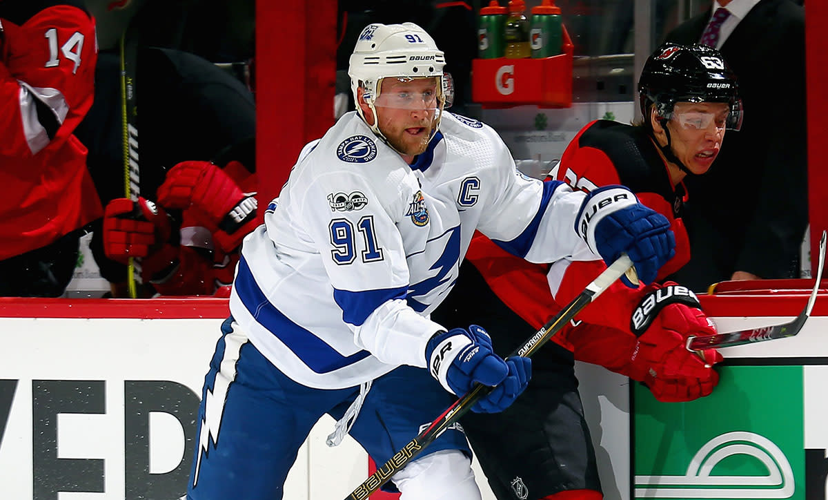 Steven Stamkos, Lightning off to strong start to season - Sports ...