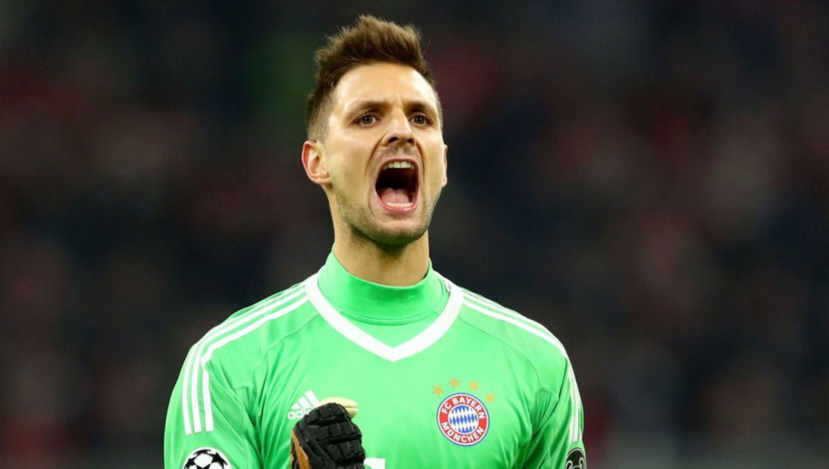 Bayern Munich Goalkeeper Sven Ulreich Could Be Offered New Contract ...