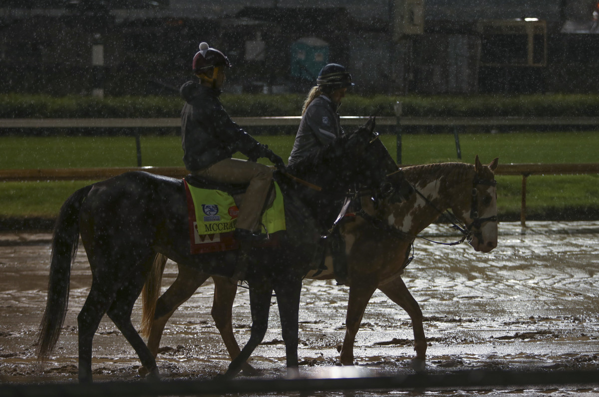 The Latest: Kentucky Derby bugler playing with hurt leg - Sports ...