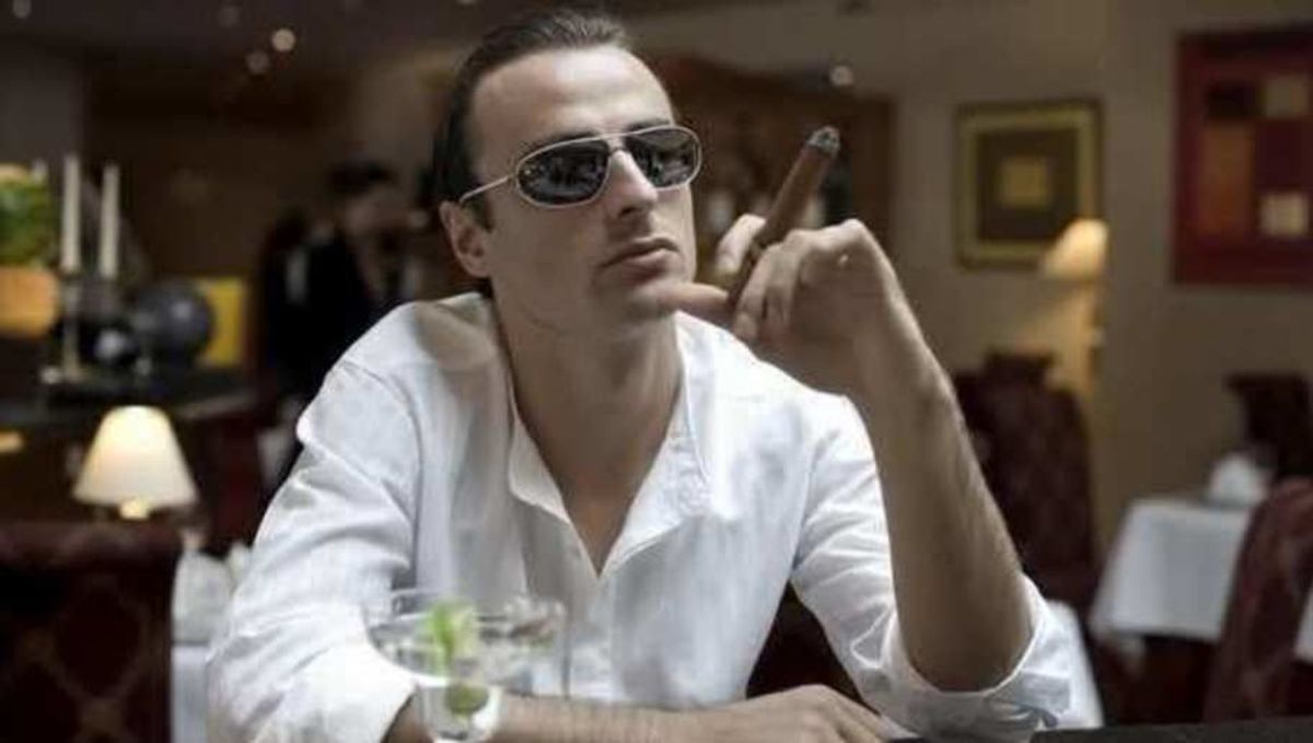 REVELADO | 10 grandes futbolistas que fuman o fumaron durante su ...