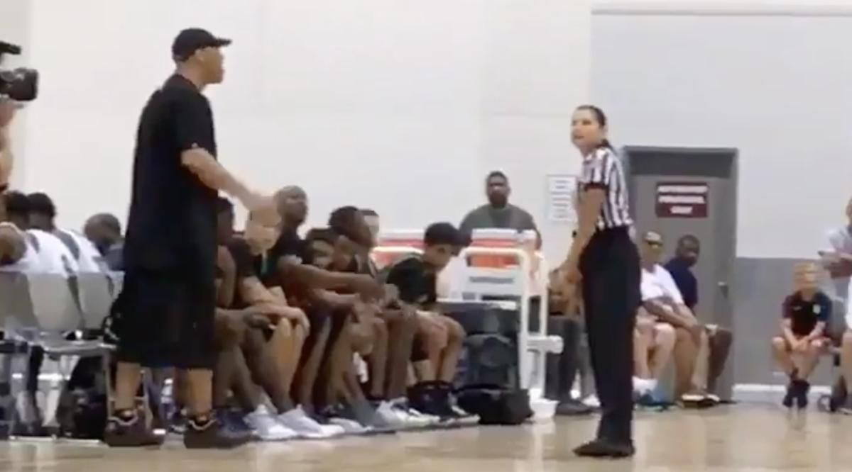 LaVar Ball gets technical foul, threatens to pull AAU team off court ...