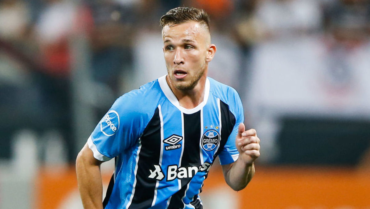 Arthur: Real Madrid, Barcelona, Chelsea in hunt for Gremio star ...