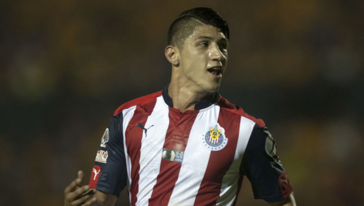 #Intrépido | Pulido demuestra que no le teme a nada...¡nadando con ...