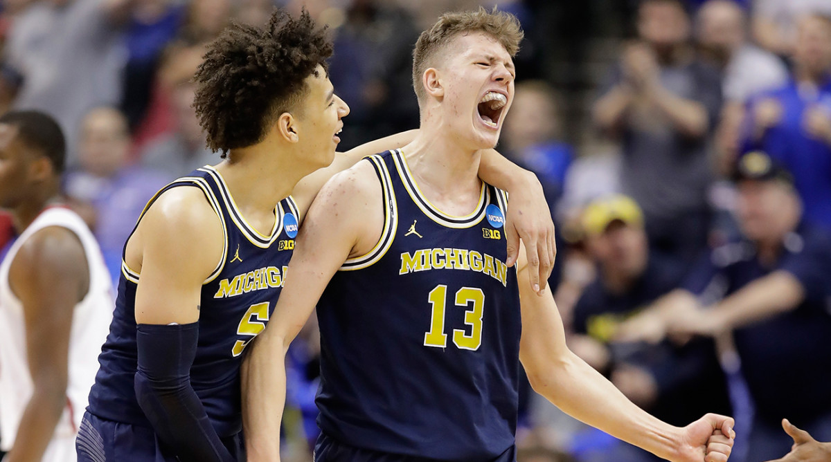 Moritz Wagner leads No. 7 seed Michigan over No. 2 seed Louisville in ...