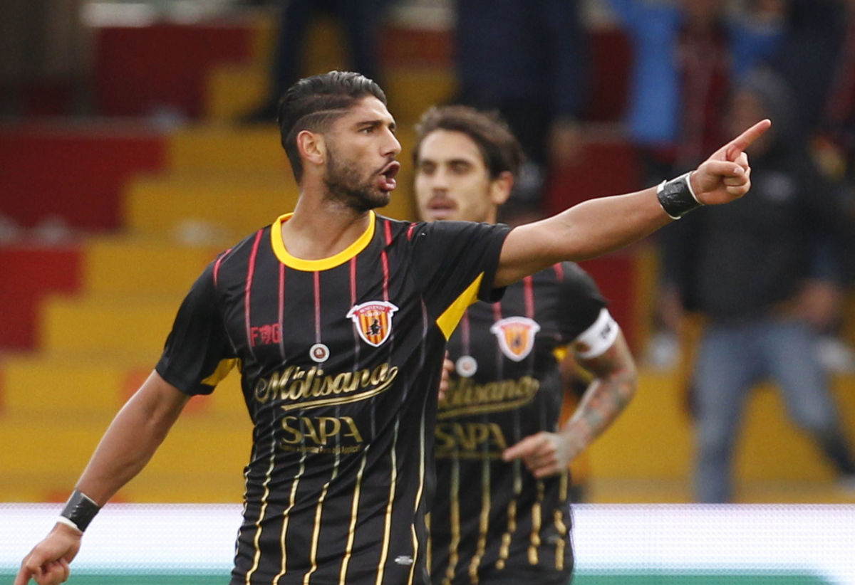 Achraf Lazaar Insists He Wants to Return From His Loan Spell to Star ...