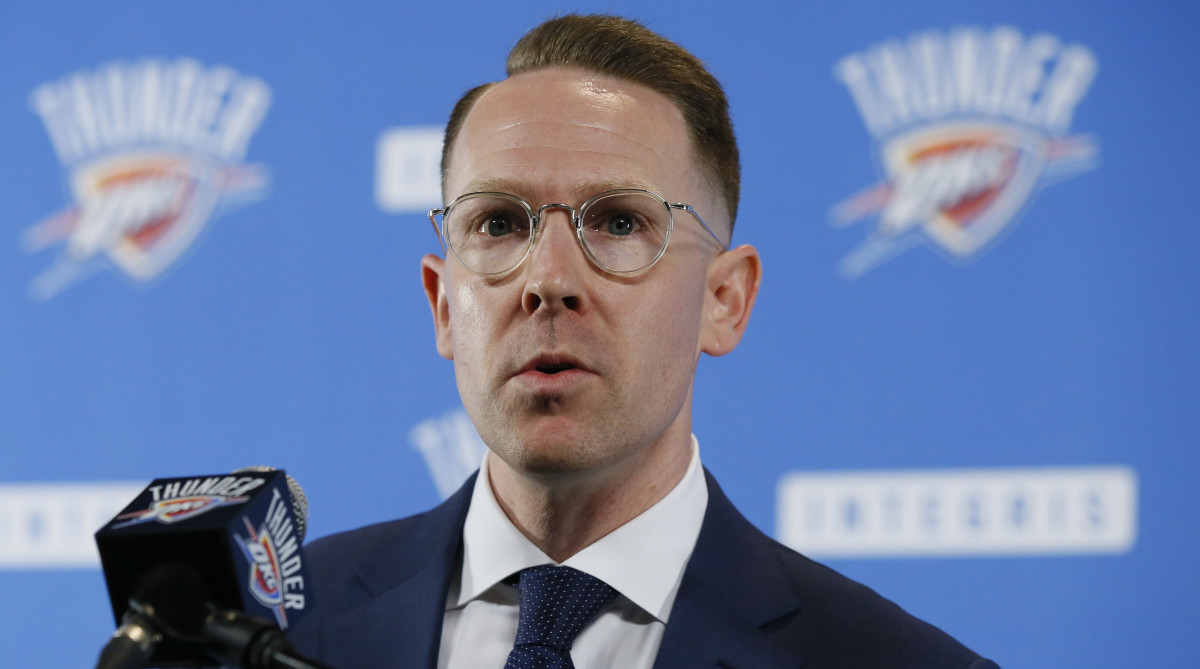 Sam Presti: Thunder GM hands staff pic of MacGyver - Sports Illustrated